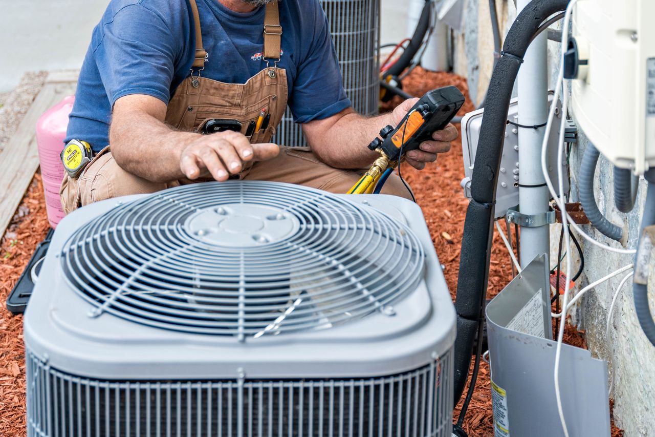 How does a heat pump work?
